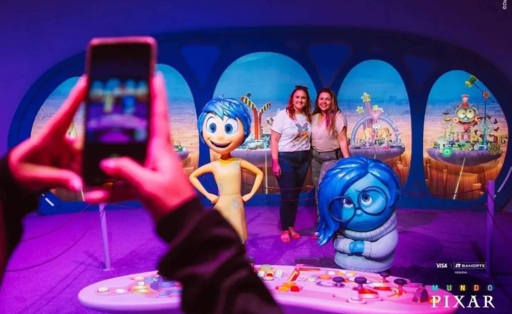 Mundo PIXAR llega a México!